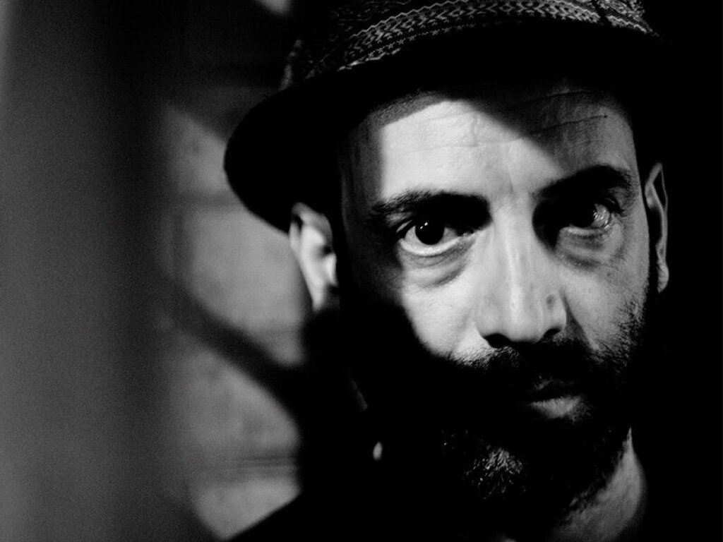 Adrian Crowley – laut.de – Band