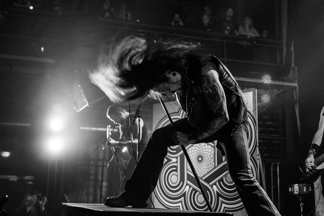 Amorphis – Headbangen ist Pflicht. (6/15) – Auf Co-Headliner-Tour mit ...