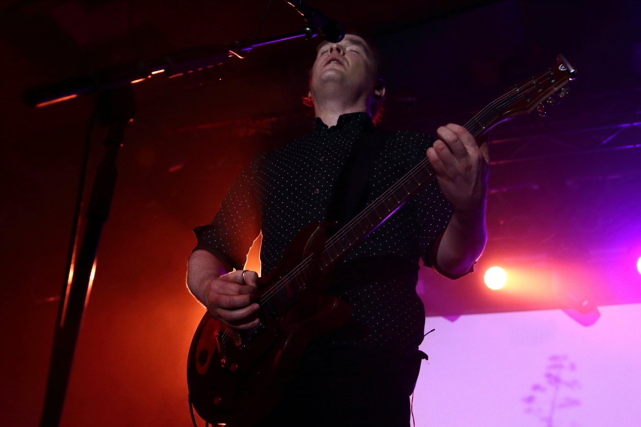 Anathema – Vincent Cavanagh. (5/15) – "The Optimist" an Halloween in ...