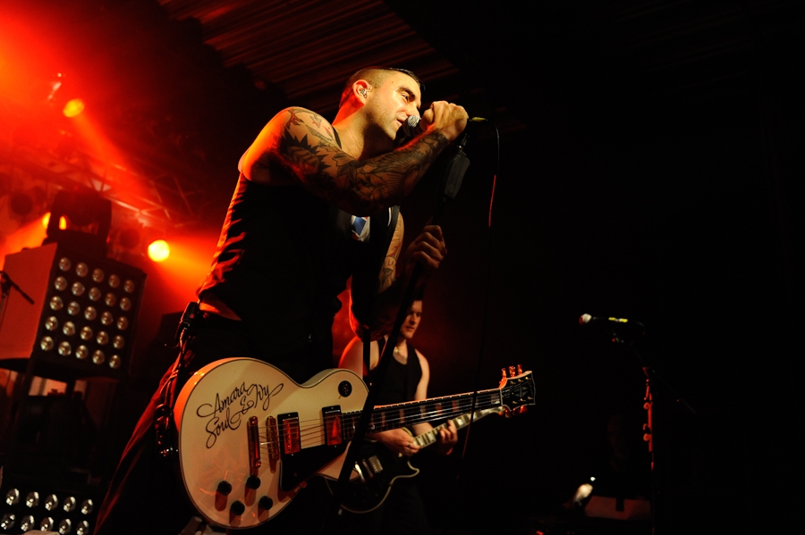 Broilers – Die Broilers live (8/29) – Die Broilers in Farbe und ...