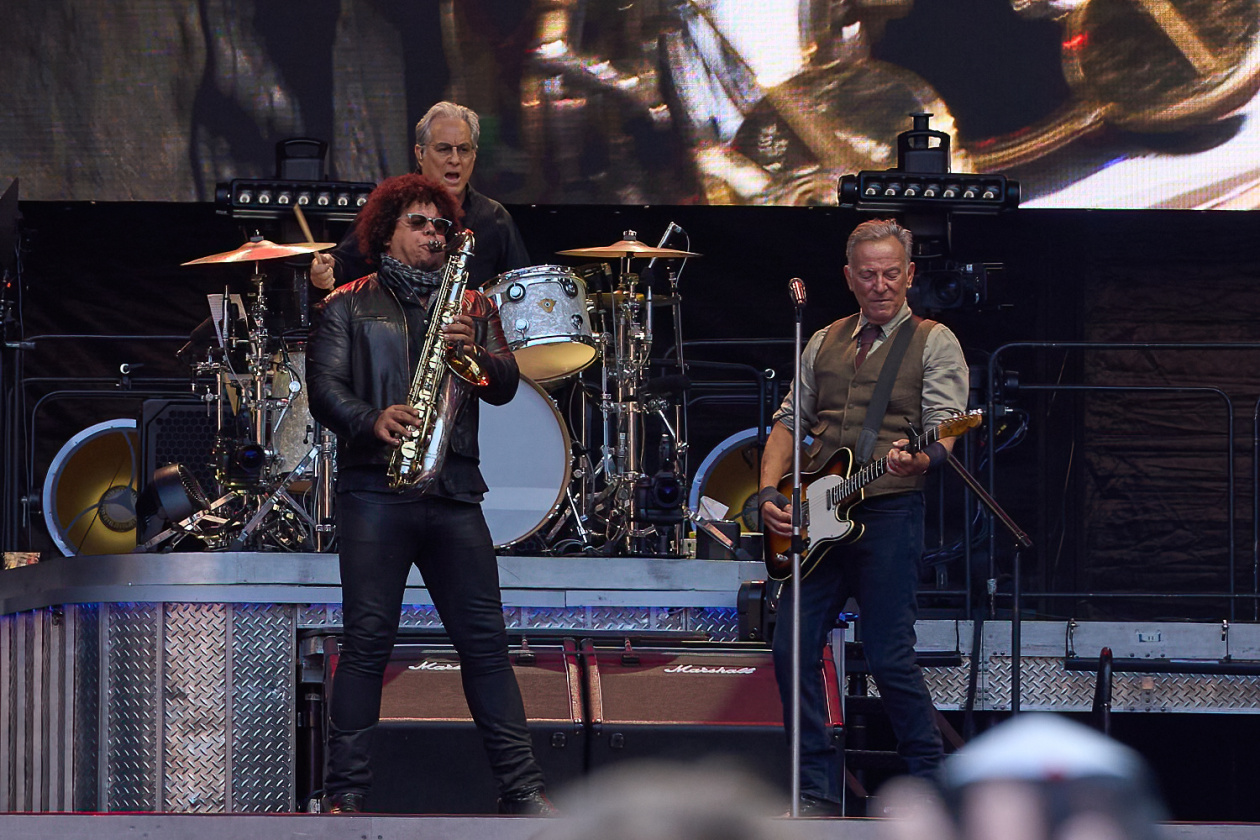 Bruce Springsteen – Bruce Springsteen. (12/24) – Der Boss beim ersten ...