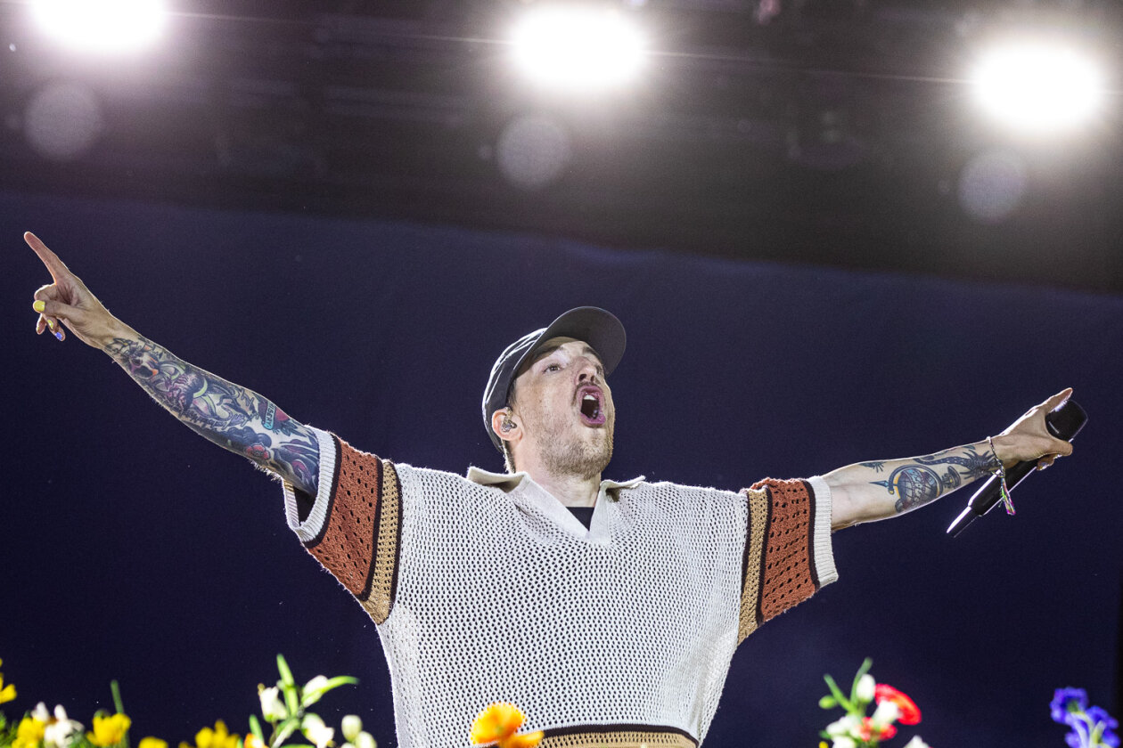 Casper – Casper. (7/10) – Party im Blumenmeer: Casper live. – laut.de ...