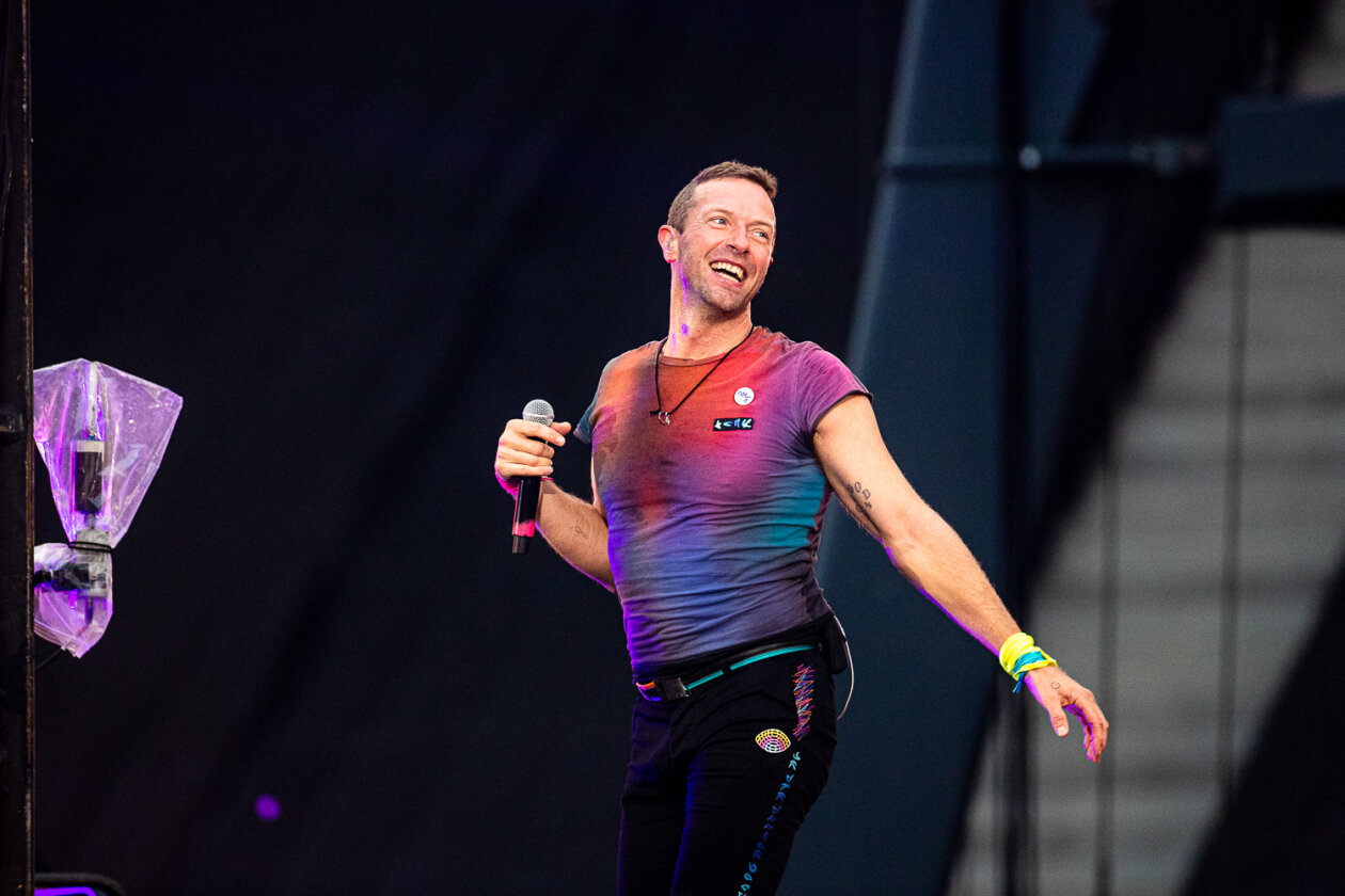 Coldplay – Chris Martin. (7/24) – Coldplay auf Music Of The Spheres ...