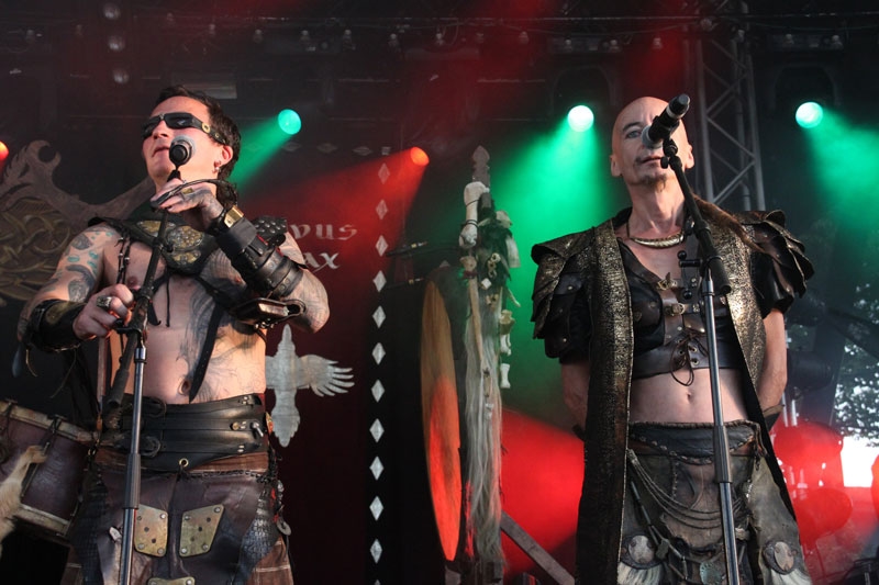 Corvus Corax – Corvus Corax (12/17) – Akute Platznot auf der Hauptbühne ...