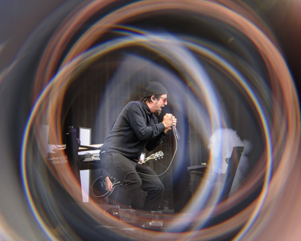 Crosses – Crosses. (19/20) – Setzten am Sonntag ein fettes ...