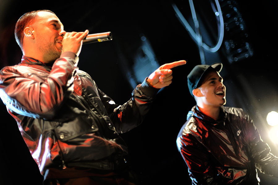 Culcha Candela – Culcha Candela - live auf dem Bonner Museumsplatz (2/ ...