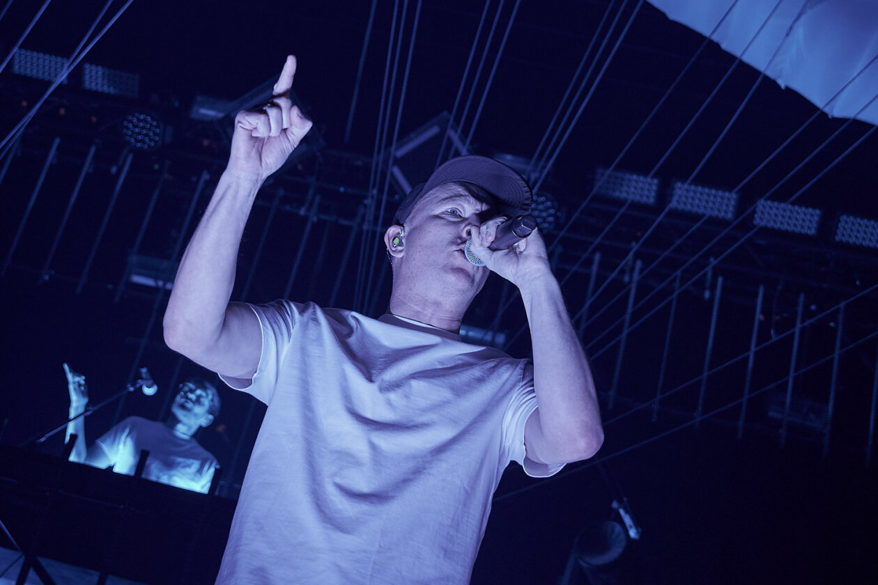 Deine Freunde – Deine Freunde. (16/17) – Es gibt was zu feiern: 10 ...