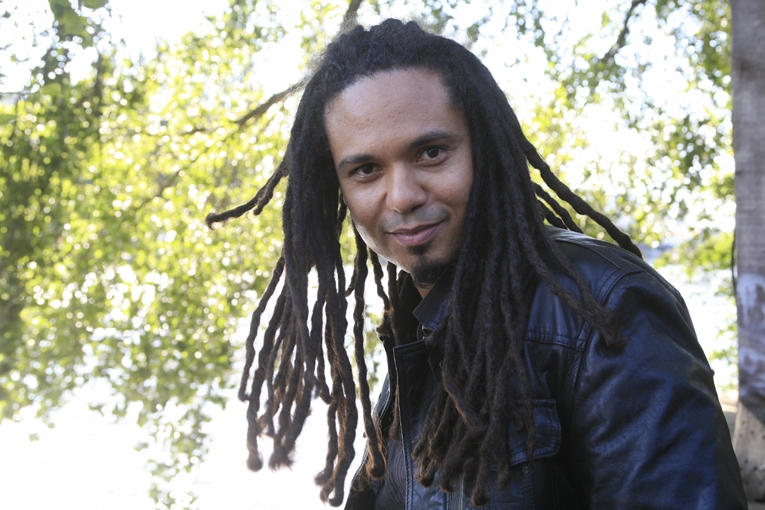 Dellé – "Before I Grow Old" (4/4) – Dellé stellt in Berlin sein ...