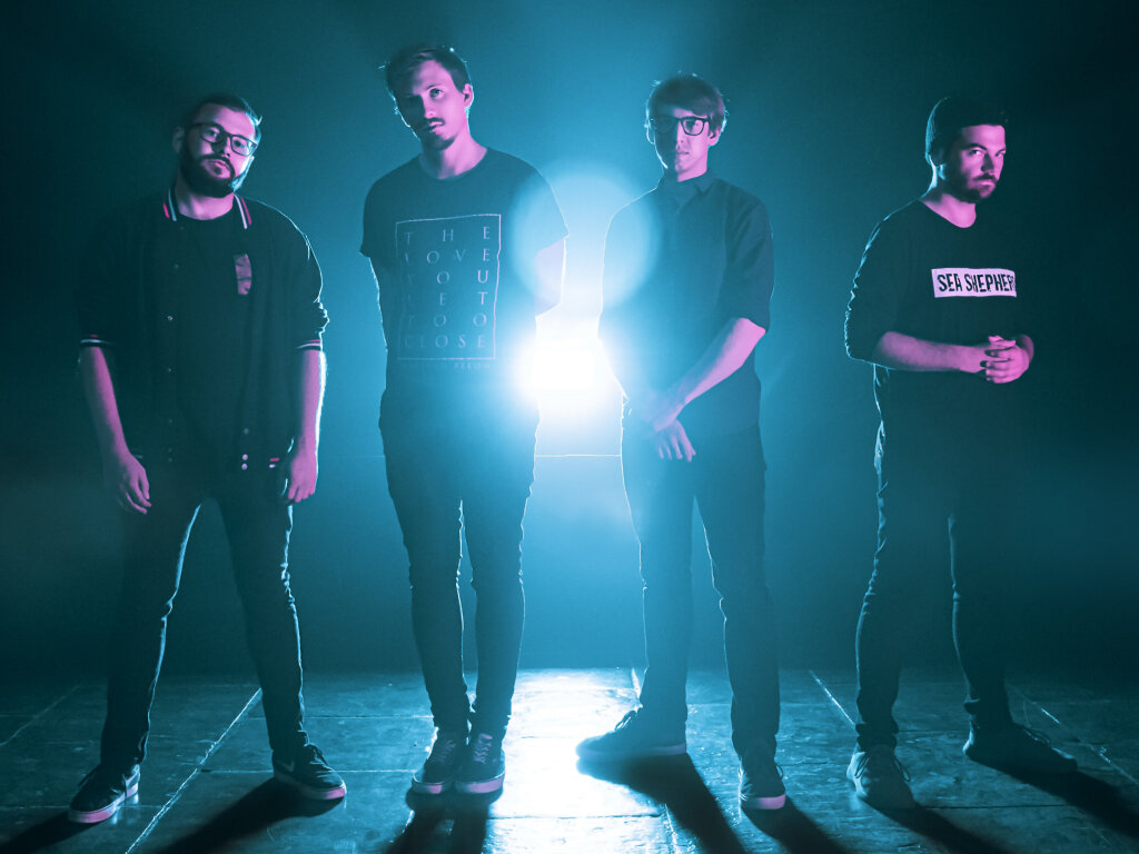 Devil May Care – laut.de – Band