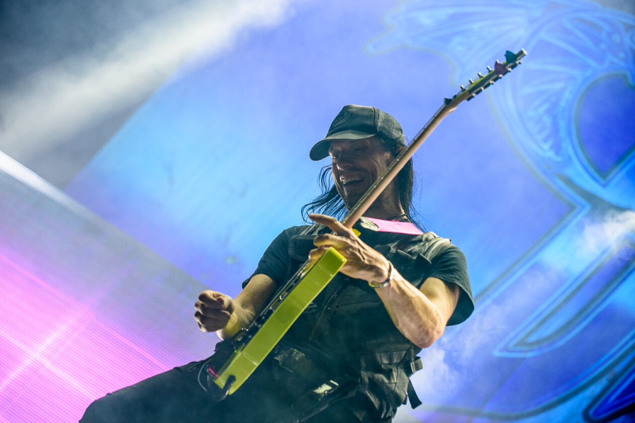 DragonForce – DragonForce. (5/17) – Im Live-Doppelpack mit Powerwolf on ...