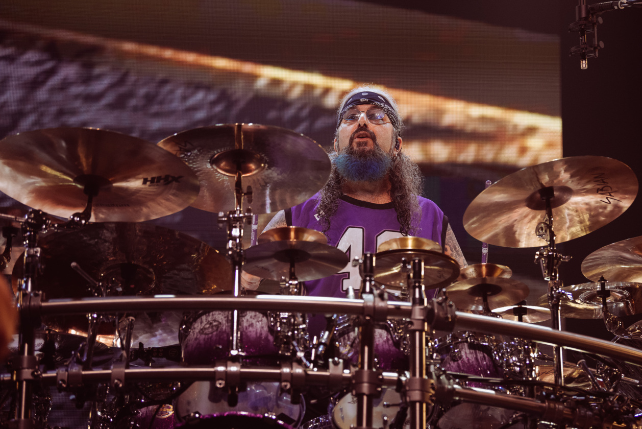 Dream Theater – Mike Portnoy. (13/26) – Das Deutschland-Comeback der Prog-Metal-Größen mit Mike ...