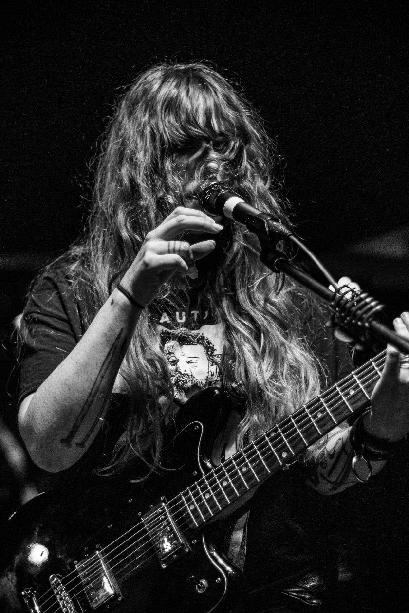 Emma Ruth Rundle – Emma Ruth Rundle. (11/16) – Die letzten Gigs der "On ...