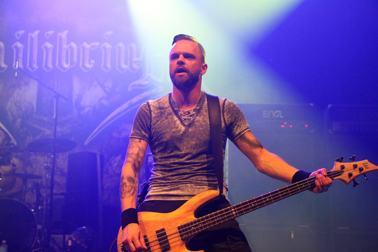 Equilibrium – Equilibrium. (7/18) – Beliebt sind die Bayern auch bei ...