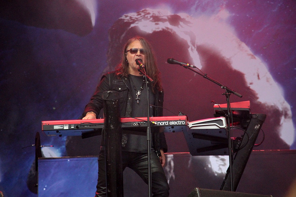 Europe – Mic Michaeli (10/19) – laut.de – Foto