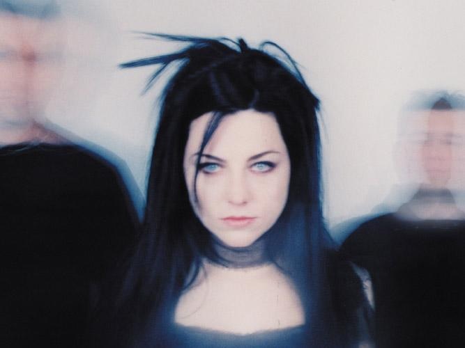 Evanescence – (4/8) – Die Band um Sängerin Amy Lee – laut.de – Foto