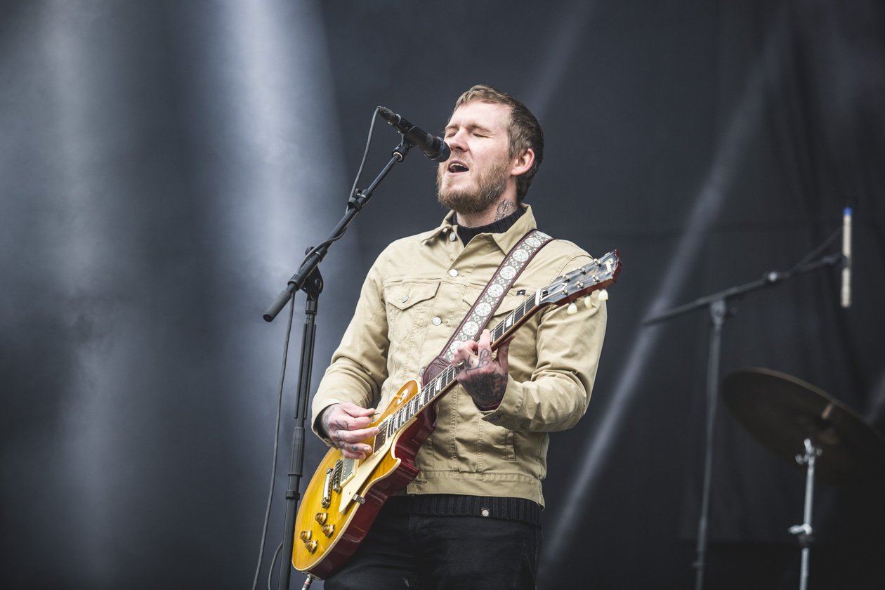Brian Fallon & The Howling Weather. (56/129) – Arcade Fire, Kraftklub ...