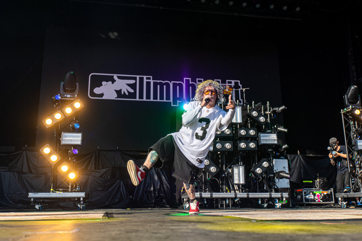 Limp Bizkit. (32/126) – Blendende Aussichten: Foo Fighters, Die Toten ...