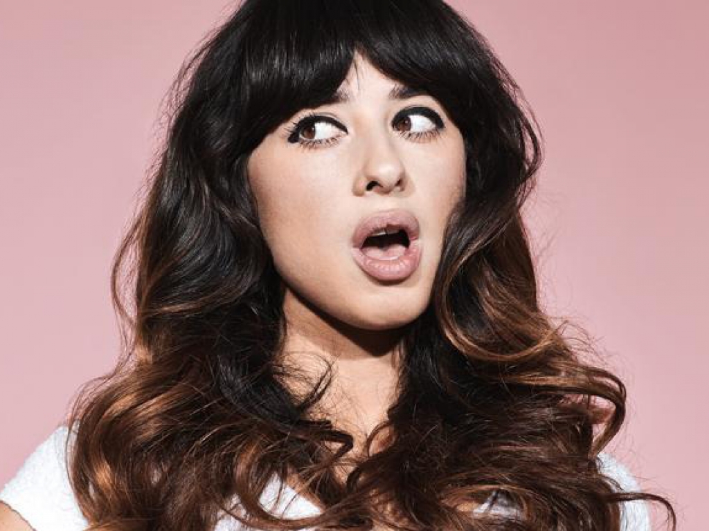 Foxes Singer Clarity