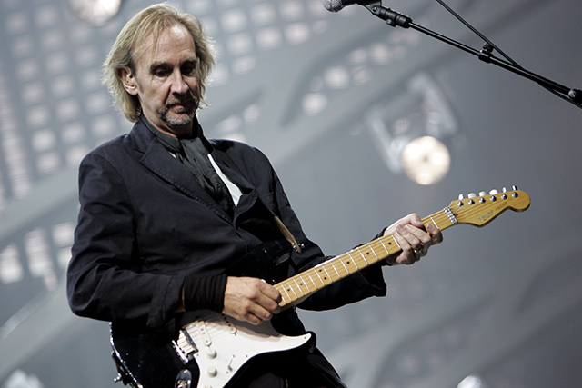 Genesis – (3/24) – Nach 15 Jahren wieder gemeinsam auf der Bühne: Phil ...