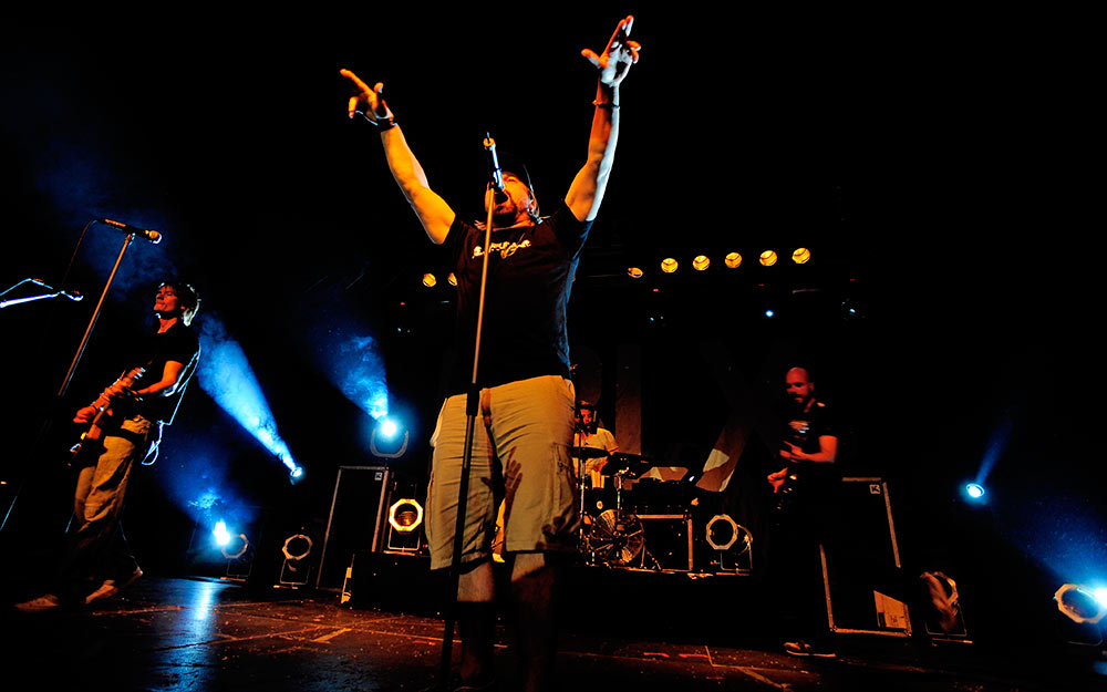 H-Blockx – H-Blockx (8/15) – H-Blockx? HBLX? Egal, in der Live Music ...