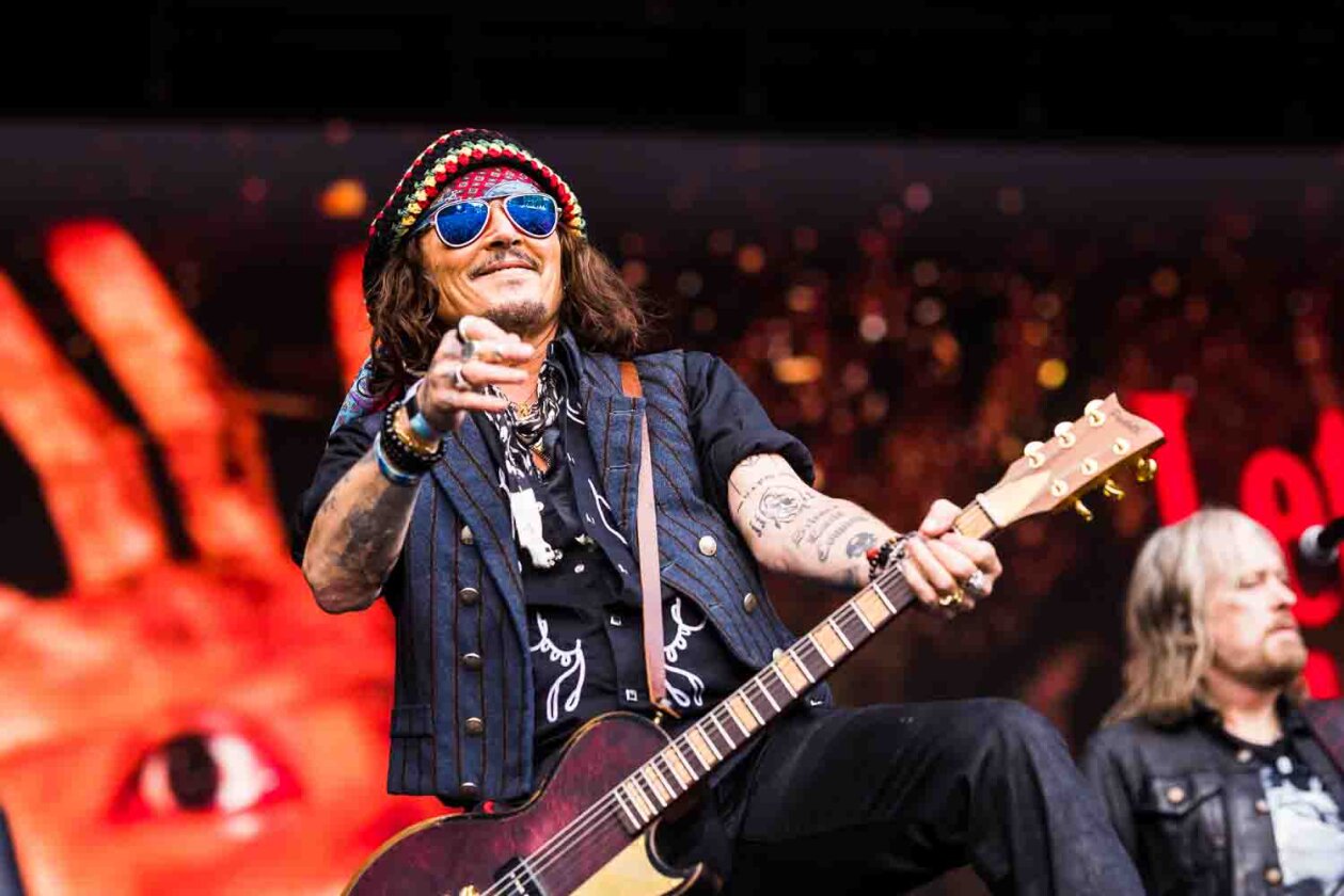 Hollywood Vampires – Johnny Depp. (7/20) – Rock-Supergroup: Johnny Depp ...