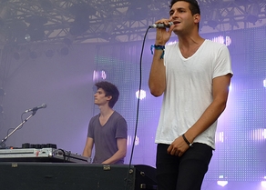 Holy Ghost! – laut.de – Band