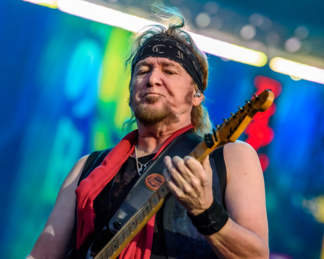 Iron Maiden – Adrian Smith. (9/32) – Eines der unbestrittenen Highlights der 32. Wacken-Ausgabe ...