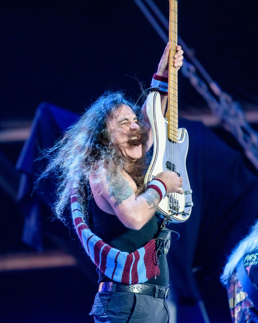 Iron Maiden – Steve Harris. (28/32) – Eines der unbestrittenen ...
