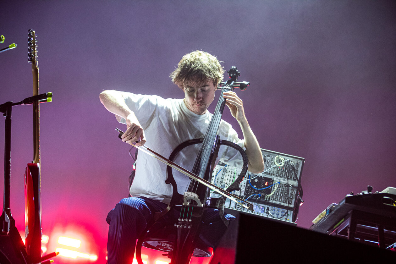 James Blake – Blakes Drummer. (5/13) – laut.de – Foto
