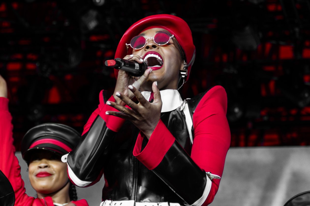 Janelle Monáe – Janelle Monáe. (3/31) – She's got the juice – als ...