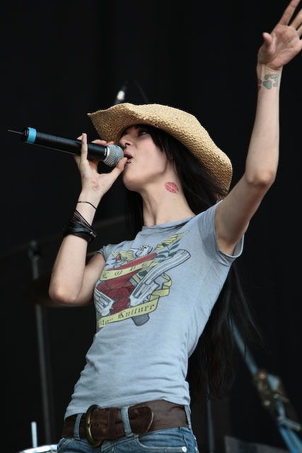 Jennifer Rostock – (2/20) – Die Wilde und ihre Jungs rockten das ...