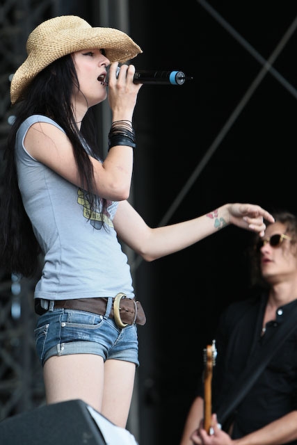 Jennifer Rostock – (9/20) – Die Wilde und ihre Jungs rockten das ...