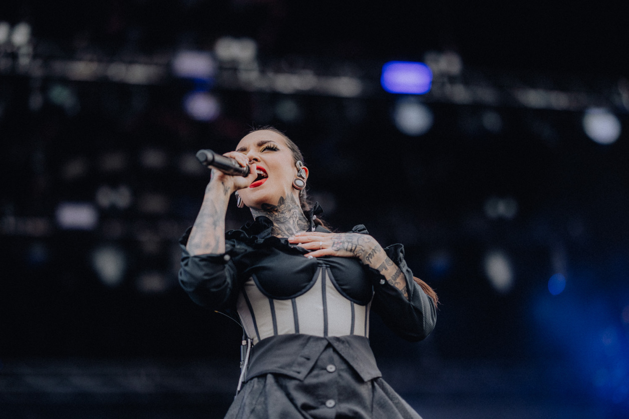 Jinjer – Jinjer. (9/14) – Die ukrainische Band gehört auf die ...