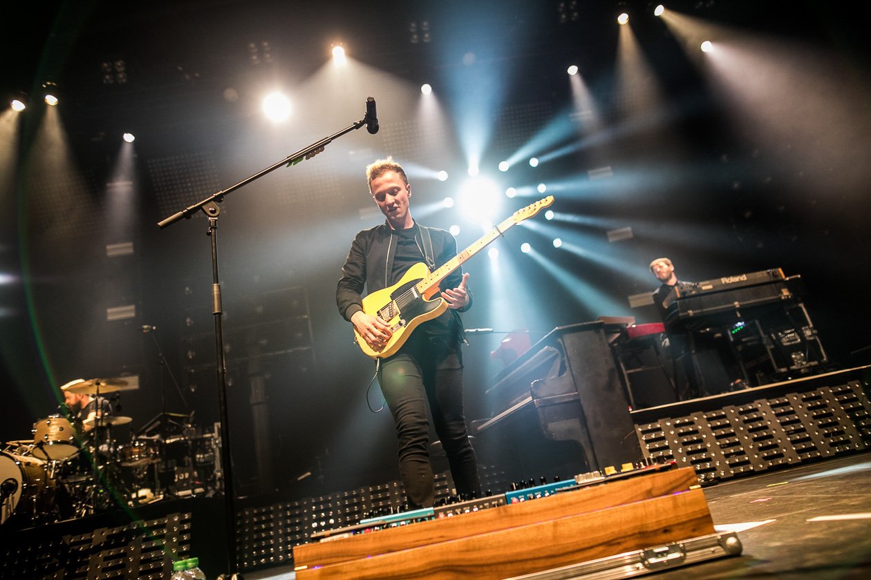 Joris – Joris. (13/14) – Mit neuem Songmaterial back on stage. – laut ...