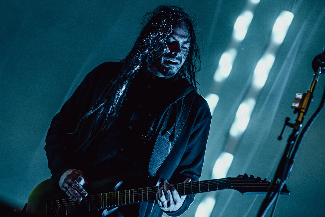 Korn – James Shaffer. (14/16) – Beim Gig der Band um Jonathan Davies ...