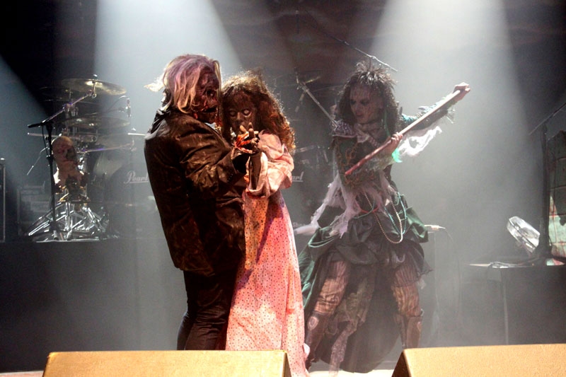 Lordi – Zombies und Lady Awa de Paysant (14/25) – Rockten zum Abschluss ...