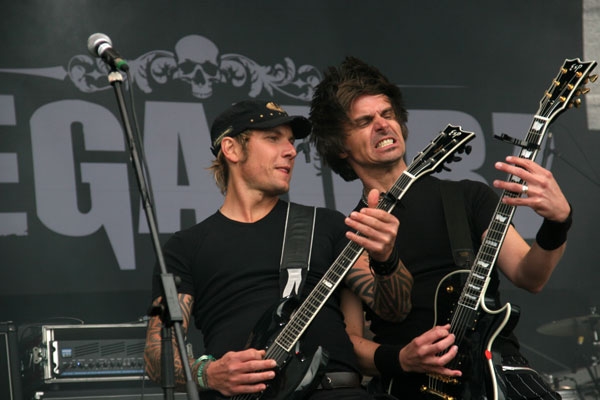 Megaherz – Megaherz in action. (6/17) – Live doch besser als auf CD ...