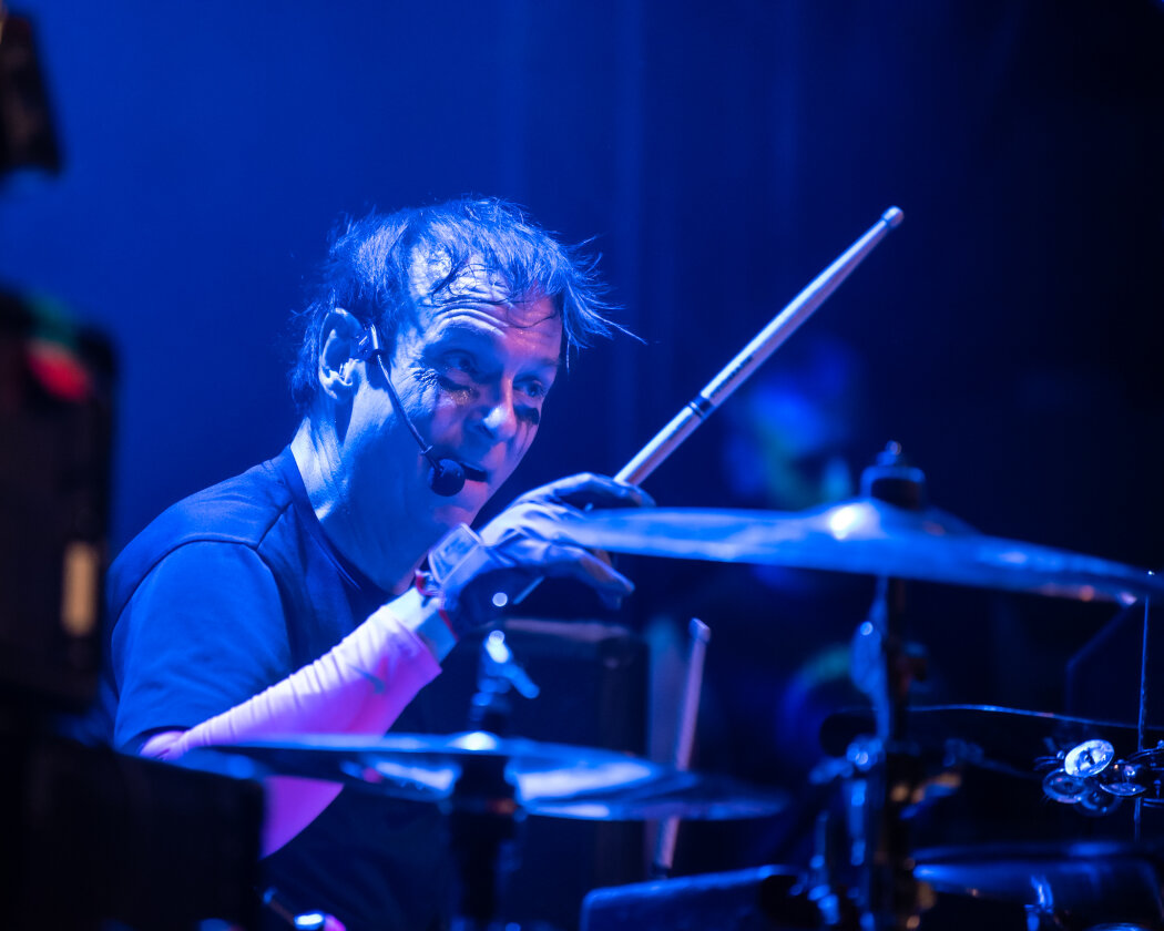 Melvins – Dale Crover. (11/25) – Mit dem aktuellen Album "Bad Moon ...