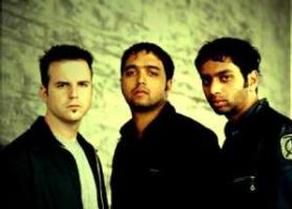 Mir – laut.de – Band