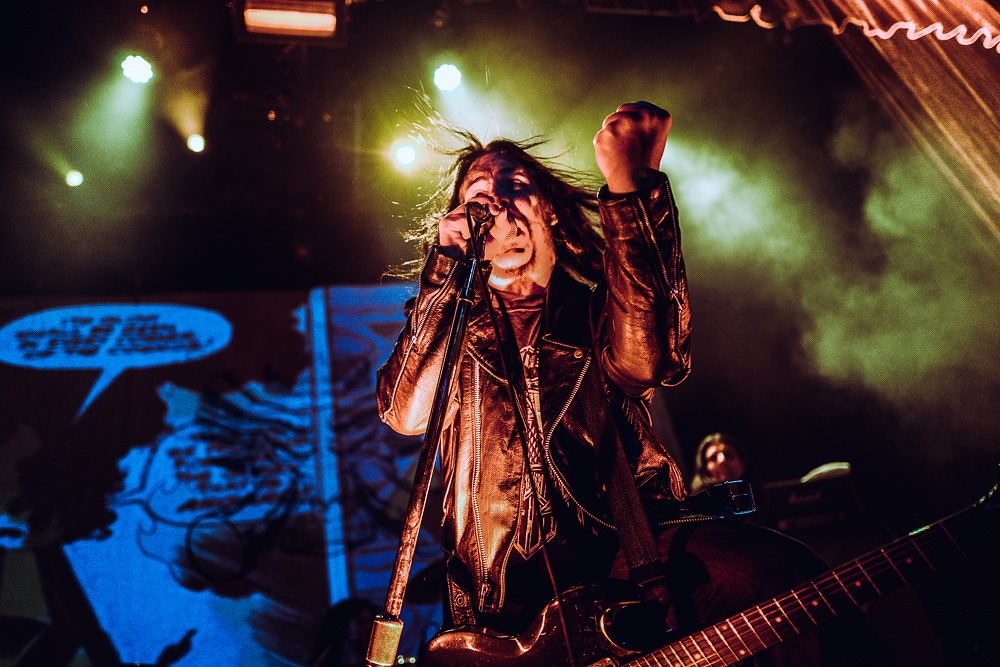 Monster Magnet – .... "Superjudge" (1993) ... (6/18) – Dave Wyndorf und ...