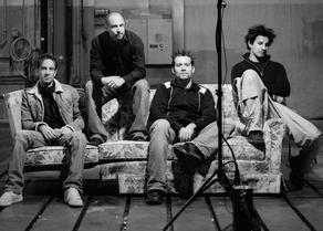 Mostly Harmless – laut.de – Band