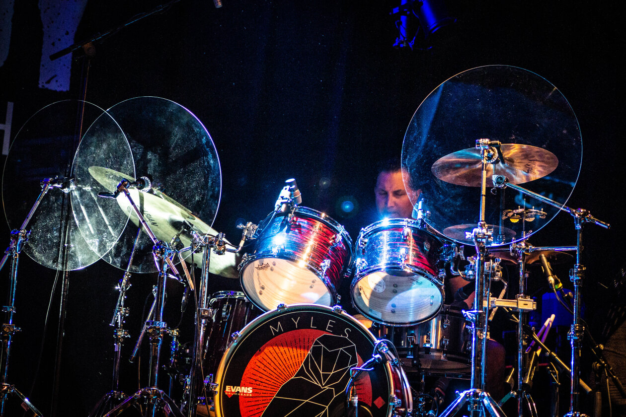 Myles Kennedy – Drummer Zia Uddin. (5/17) – Myles Kennedy bringt "The Ides Of March" in den ...