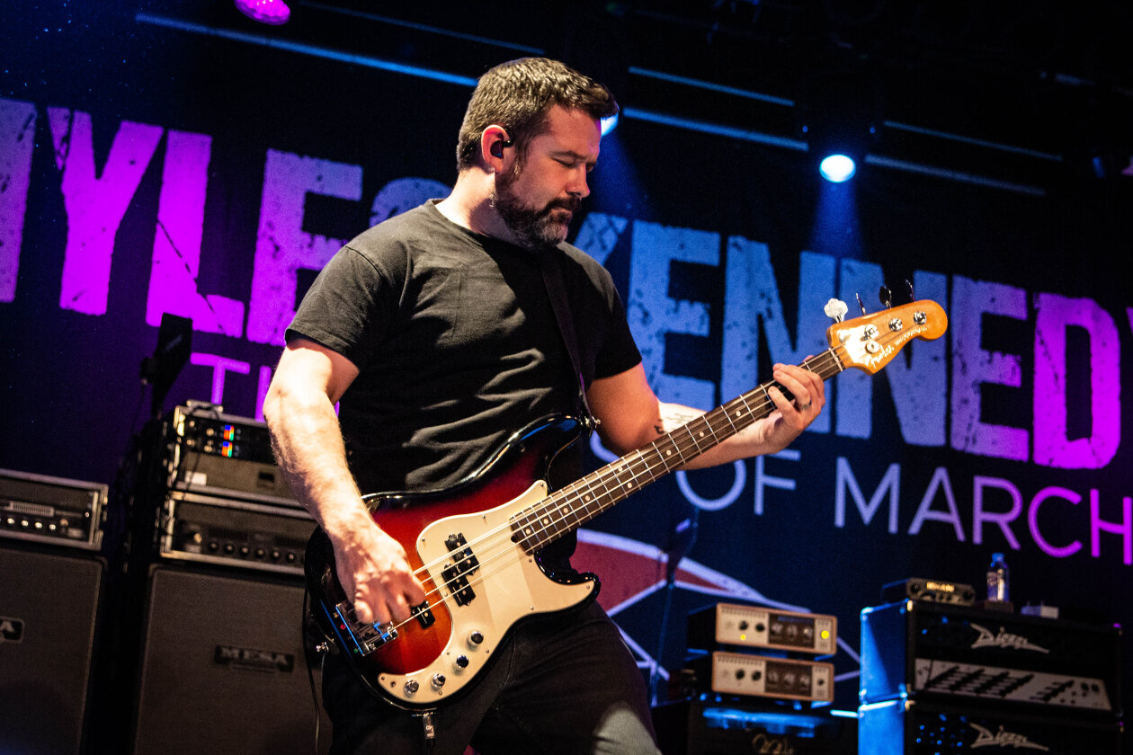 Myles Kennedy – Tim Tournier. (6/17) – Myles Kennedy bringt "The Ides ...