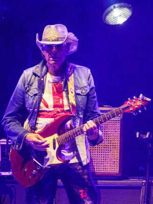 City: Bandgründer Fritz Puppel ist tot – laut.de – News