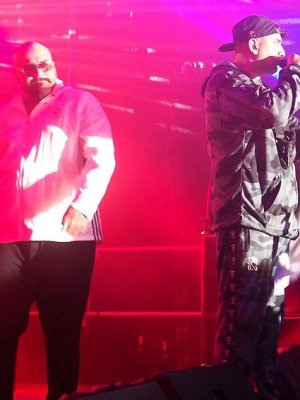 Haftbefehl & Xatar: Überraschungsgig in Konstanz – laut.de – News