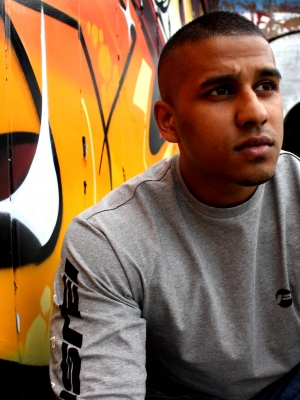 Majoe: Neues Video zu "Utopischer Körperbau" – laut.de – News