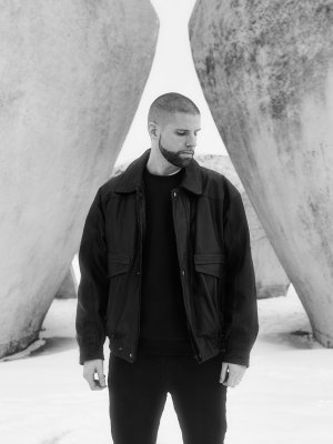 Tua: Neues Video zu "Wem Mach Ich Was Vor" – laut.de – News