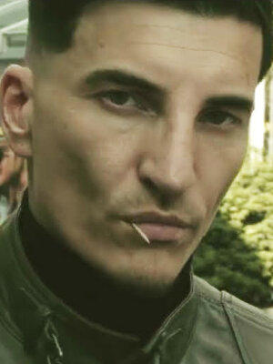 "Was Bleibt Ist Asche": Das Video zu Asches Titelsong – laut.de – News