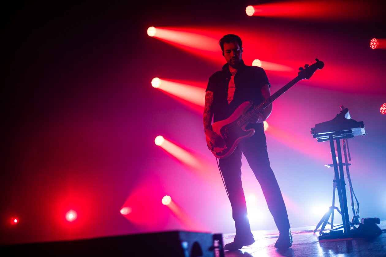 Nothing But Thieves – Philip Blake. (7/26) – Hit um Hit aus England ...