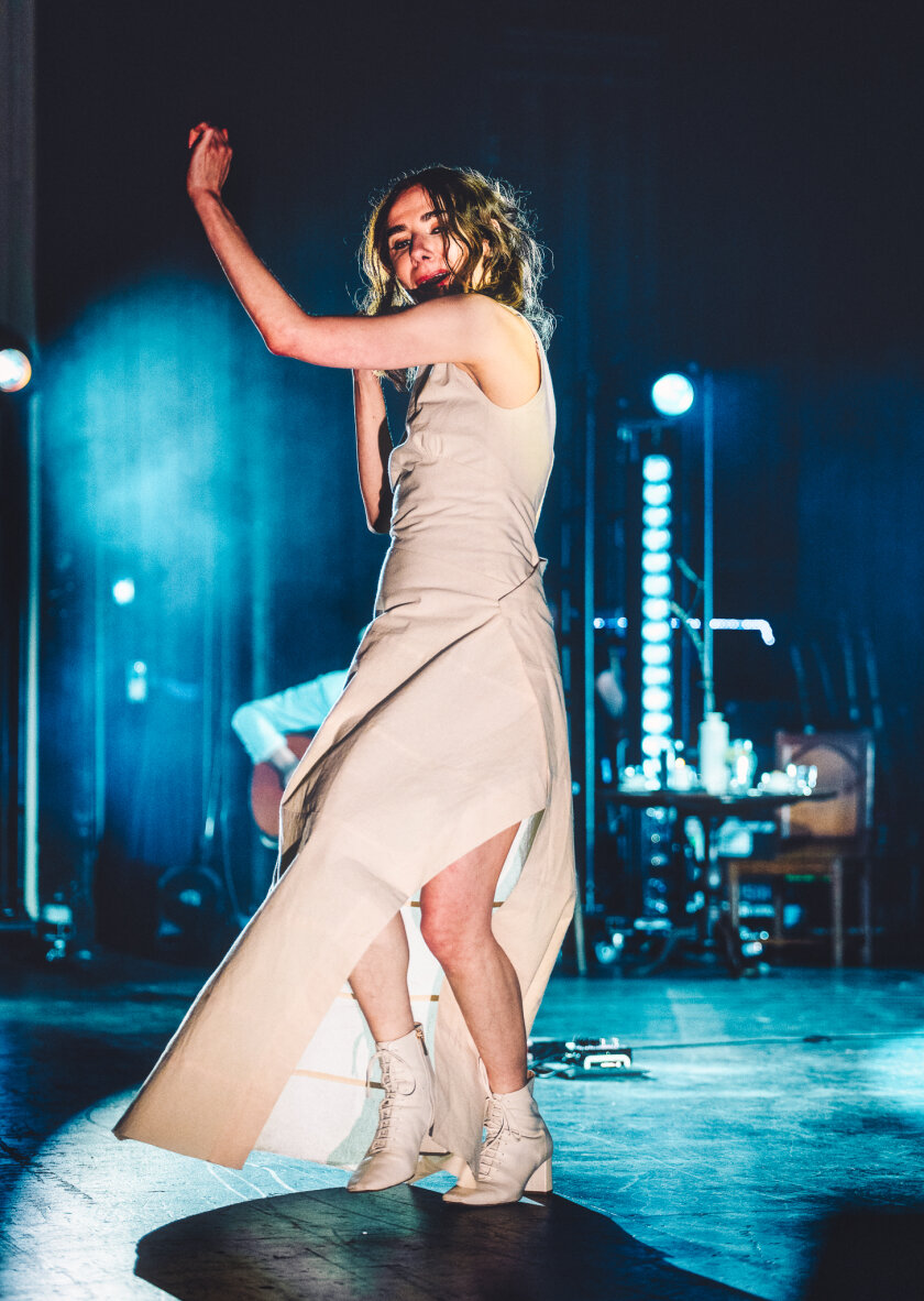 PJ Harvey – PJ Harvey. (3/16) – Zwei restlos ausverkaufte Konzertabende ...